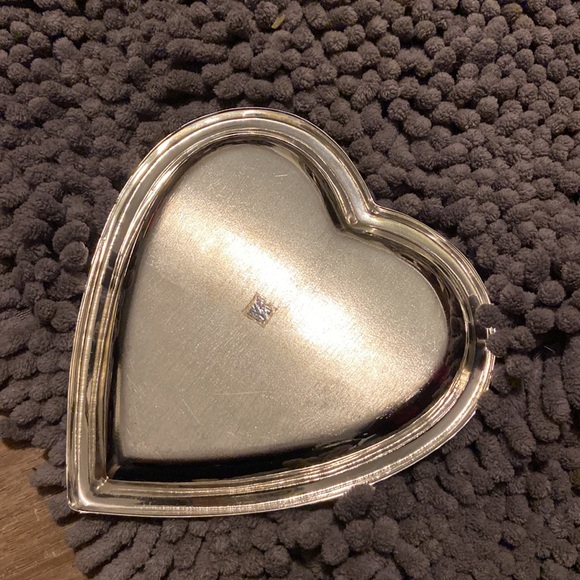 Victoria's Secret | Bath | Vintage Silver Victorias Secret Heart Vanity ...